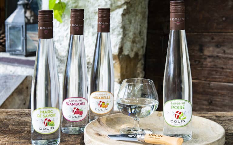Must-try Alpine drinks for your next holiday | OVO Network