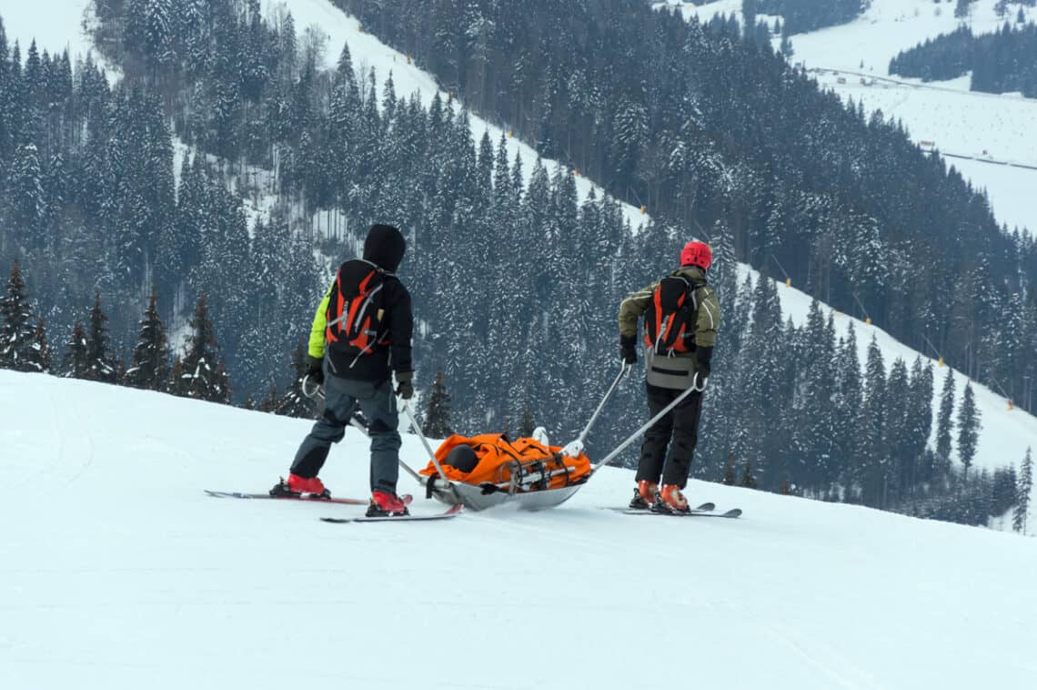 Understanding ski slope signs | OVO Network